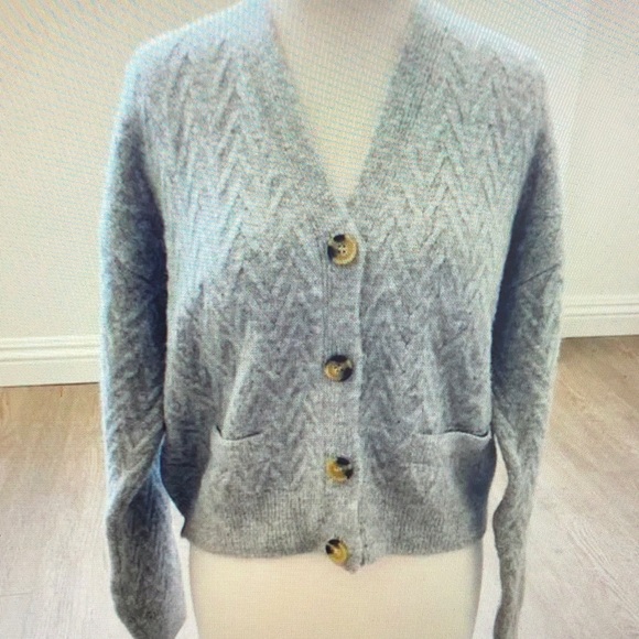 Zara | Sweaters | Zara Gray Buttonup Cardigan | Poshmark